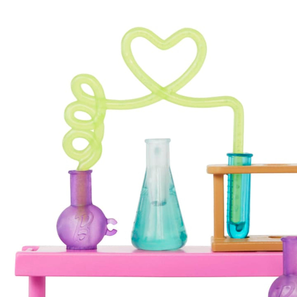 Barbie Science Lab Playset With 2 Dolls, Lab Bench And 10+ Accessories ...