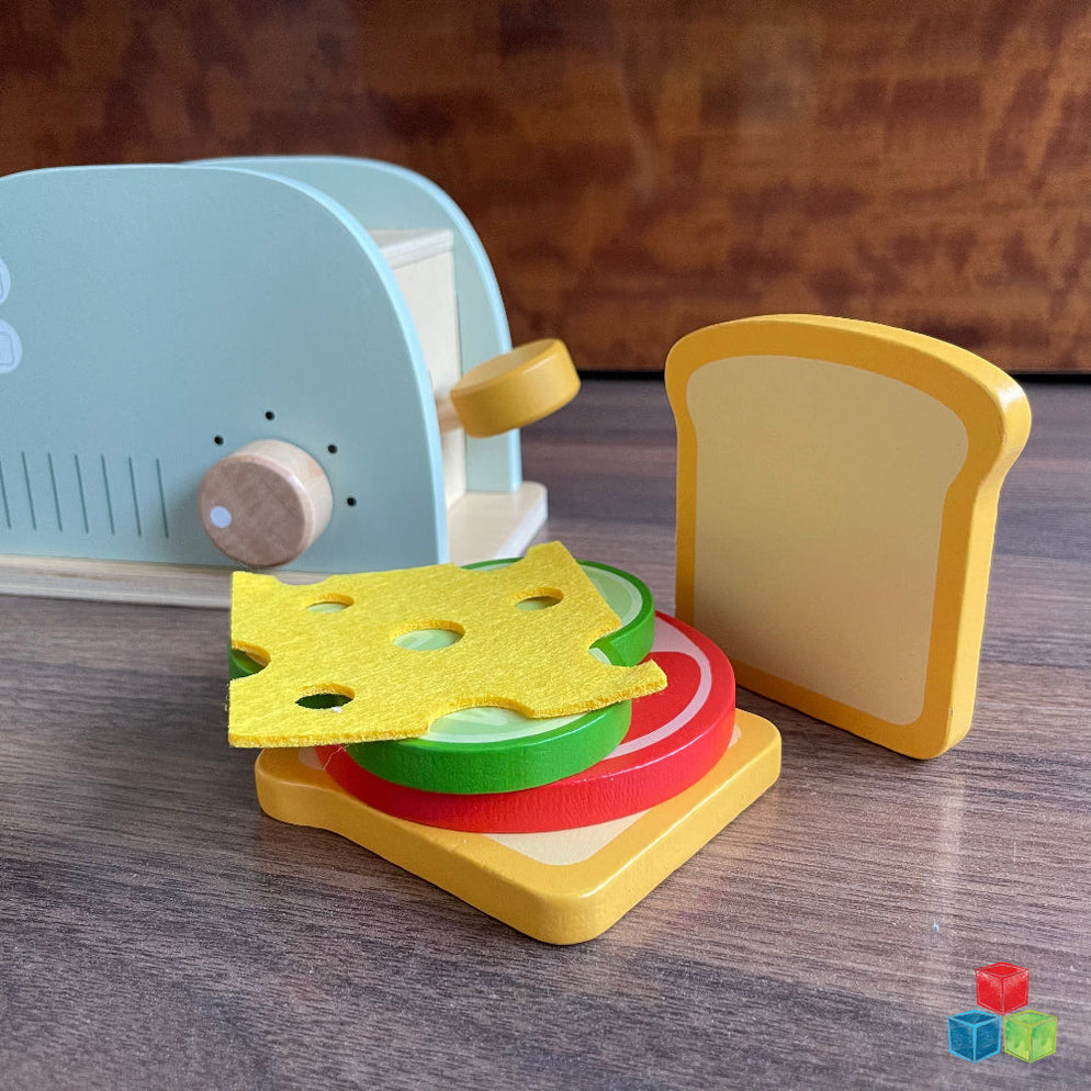 Open Ended Little Chef's Toaster Set -6 Pieces — Toycra